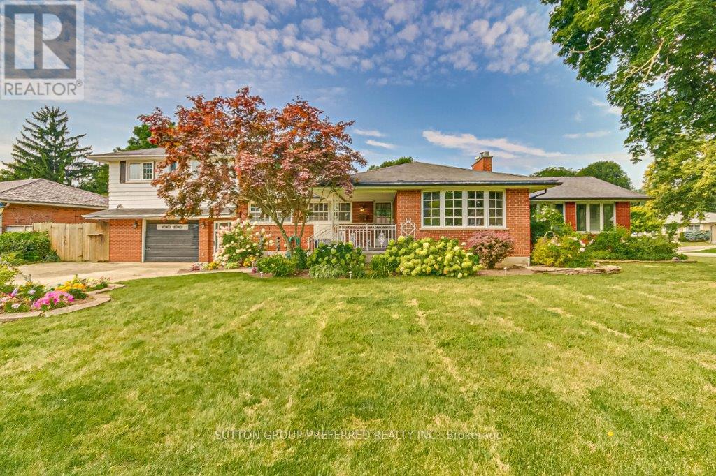 81 Strathcona Dr, For Sale in London - eXp Realty