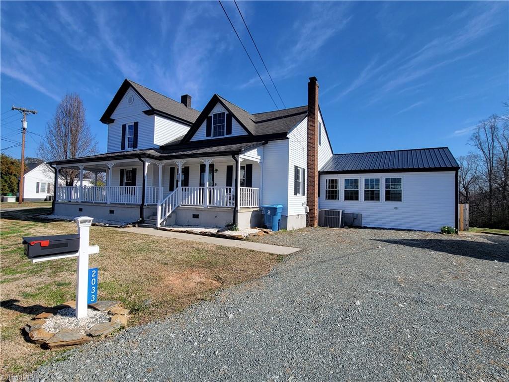 2033 Carolina Rd, Sold in Burlington - Zoocasa