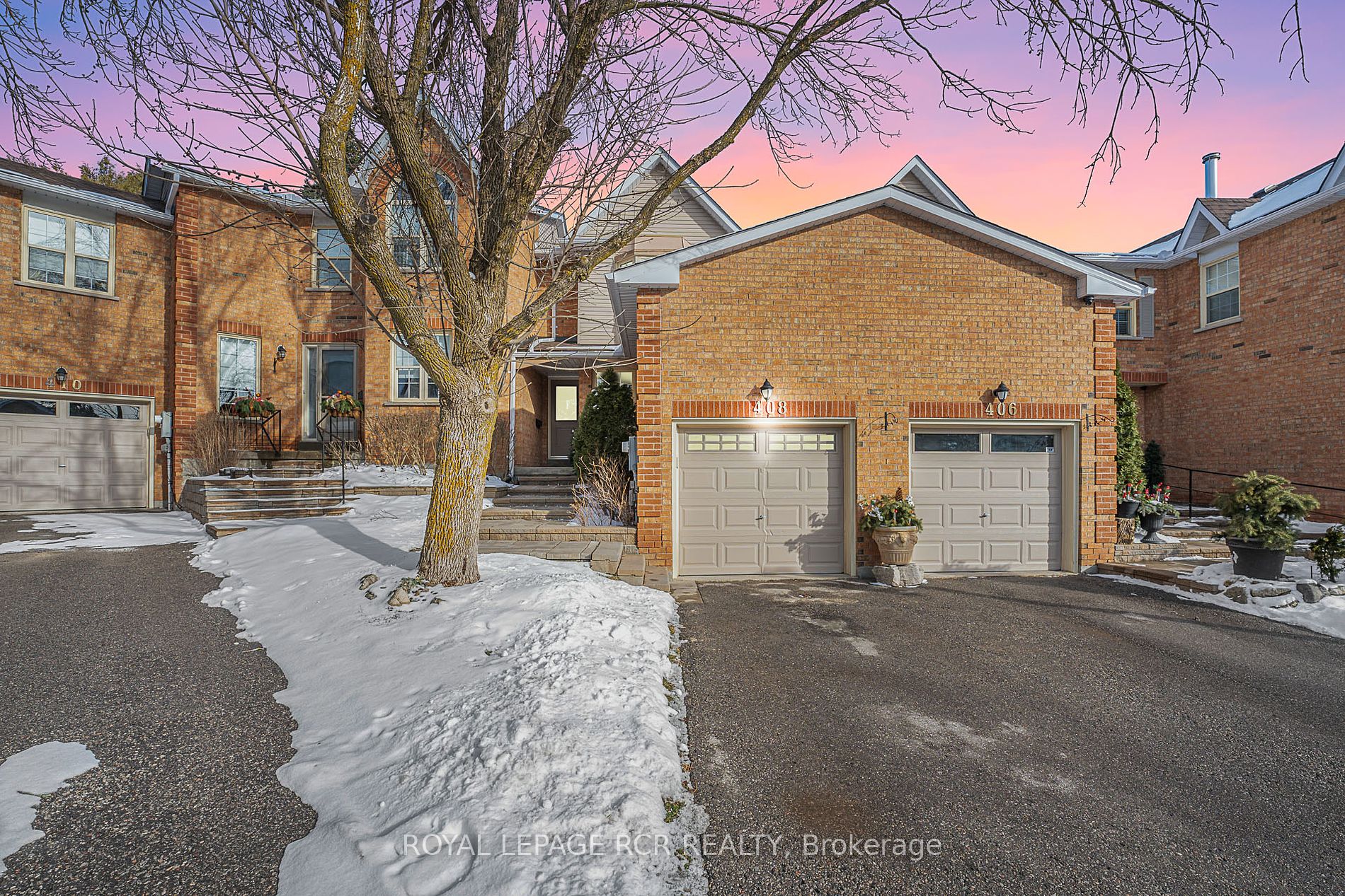 408 Butler Crt, Sold in Aurora - eXp Realty