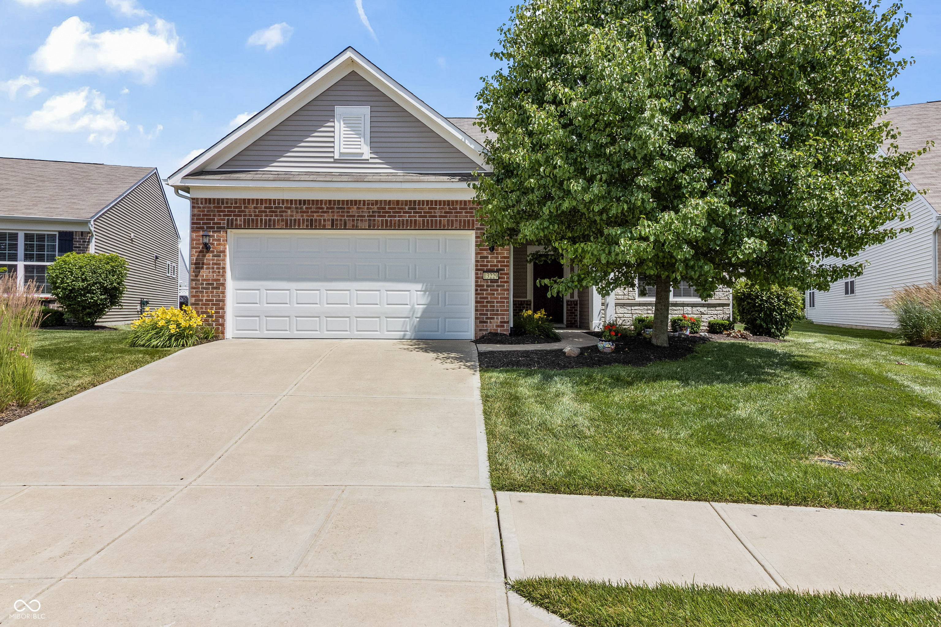 13229 Catawba Trl, For Sale in Fishers - eXp Realty