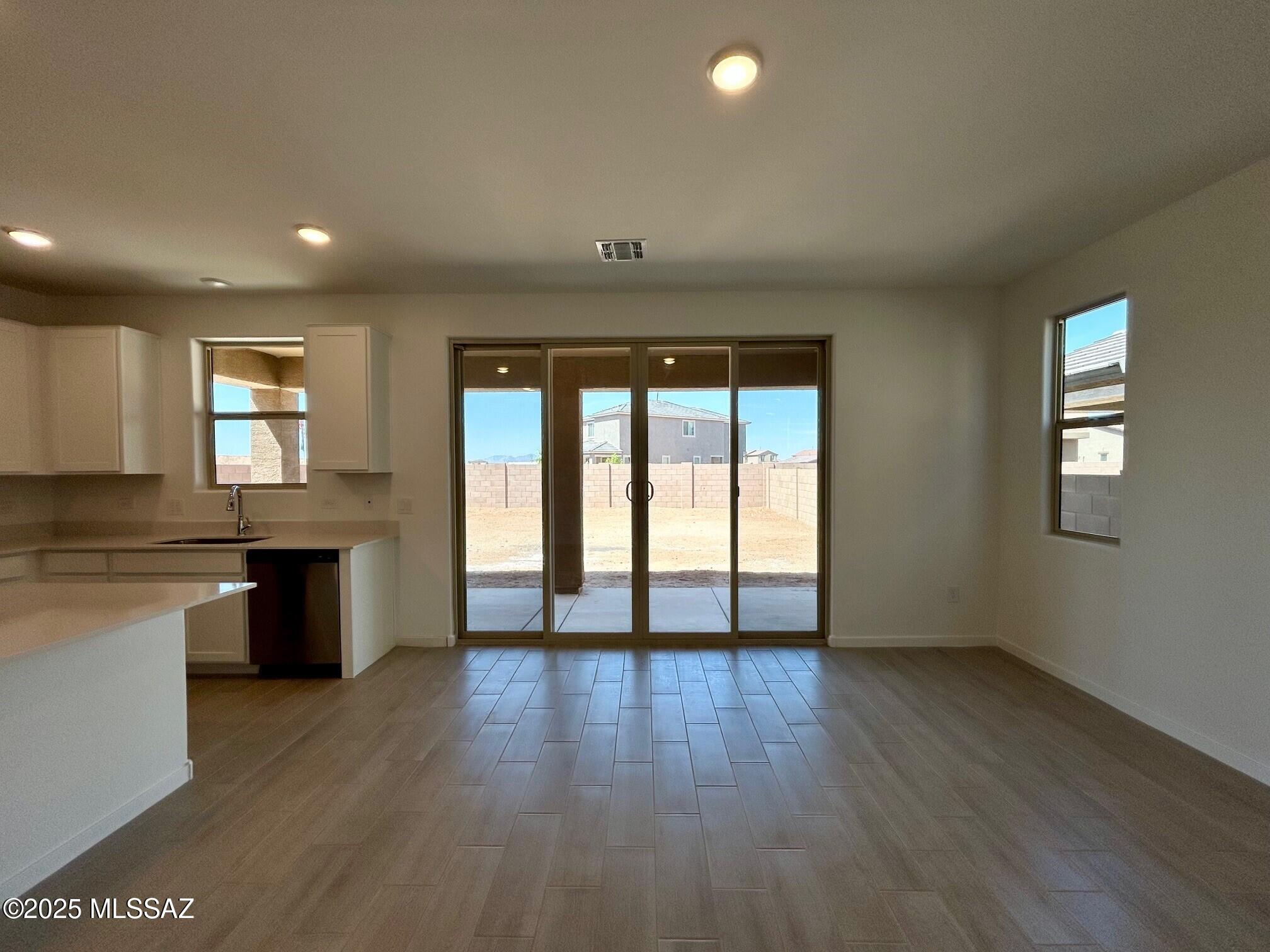 7910 S Star Wash Loop, For Sale in Tucson - eXp Realty