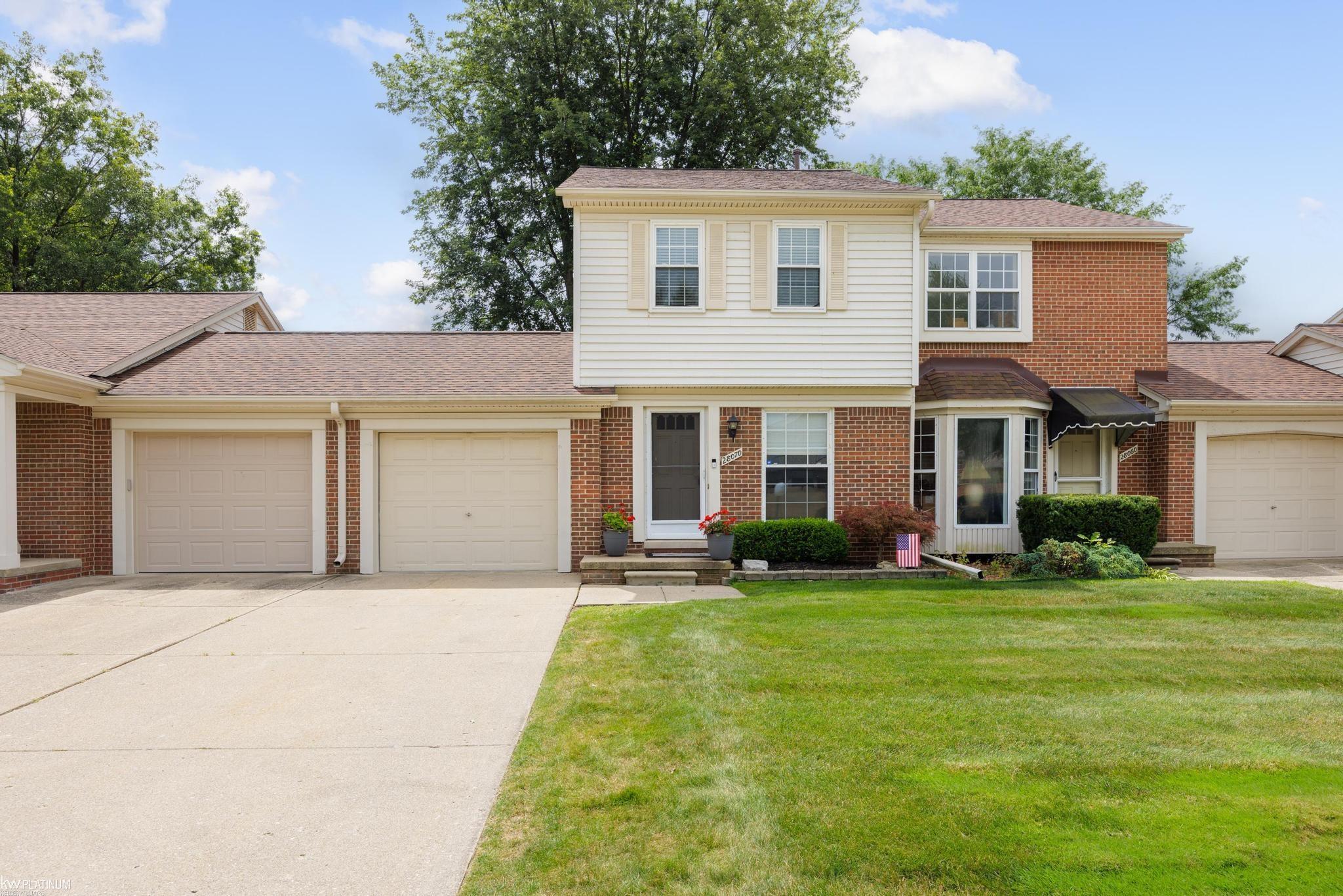 28070 Coleridge St, Sold in Harrison Twp - Zoocasa