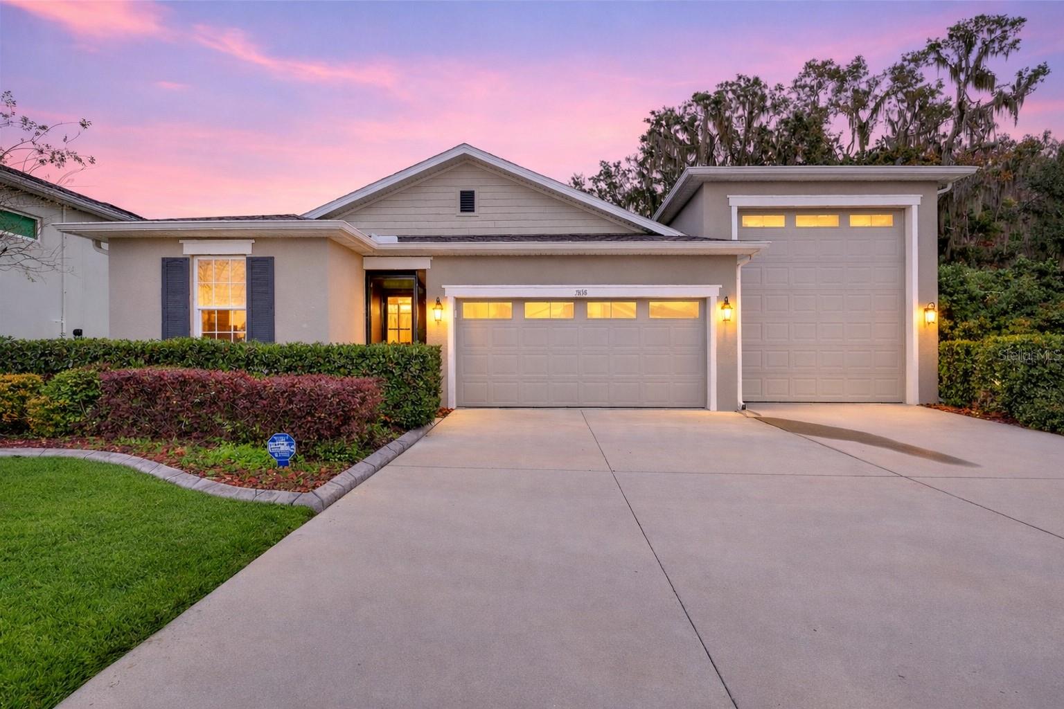 7838 Sloewood Dr, For Sale in LEESBURG - eXp Realty