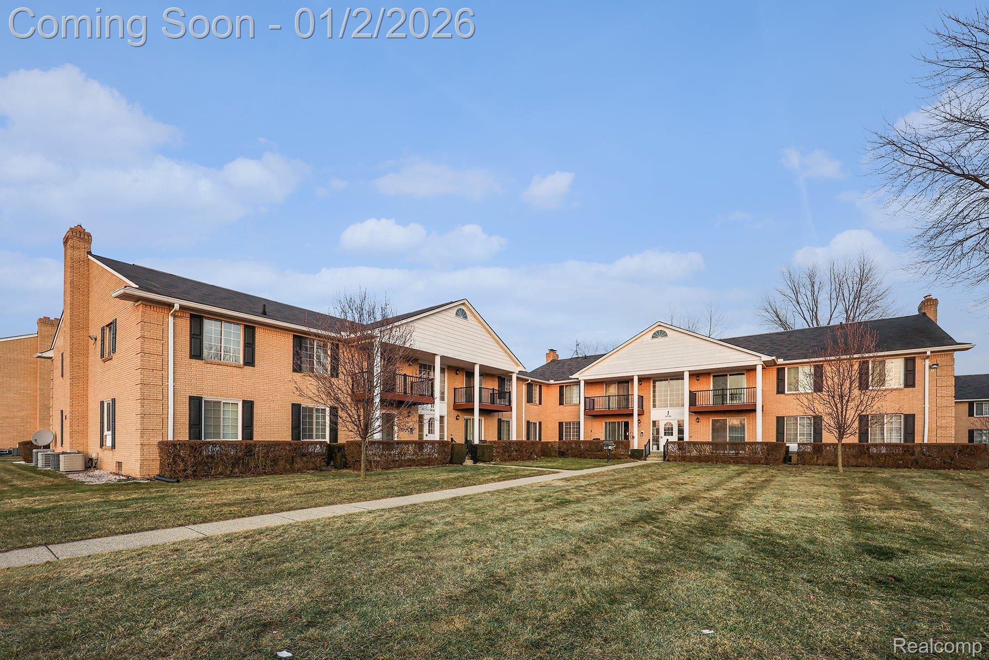 H - 34720 Huntley Dr, For Sale in Sterling Heights - eXp Realty