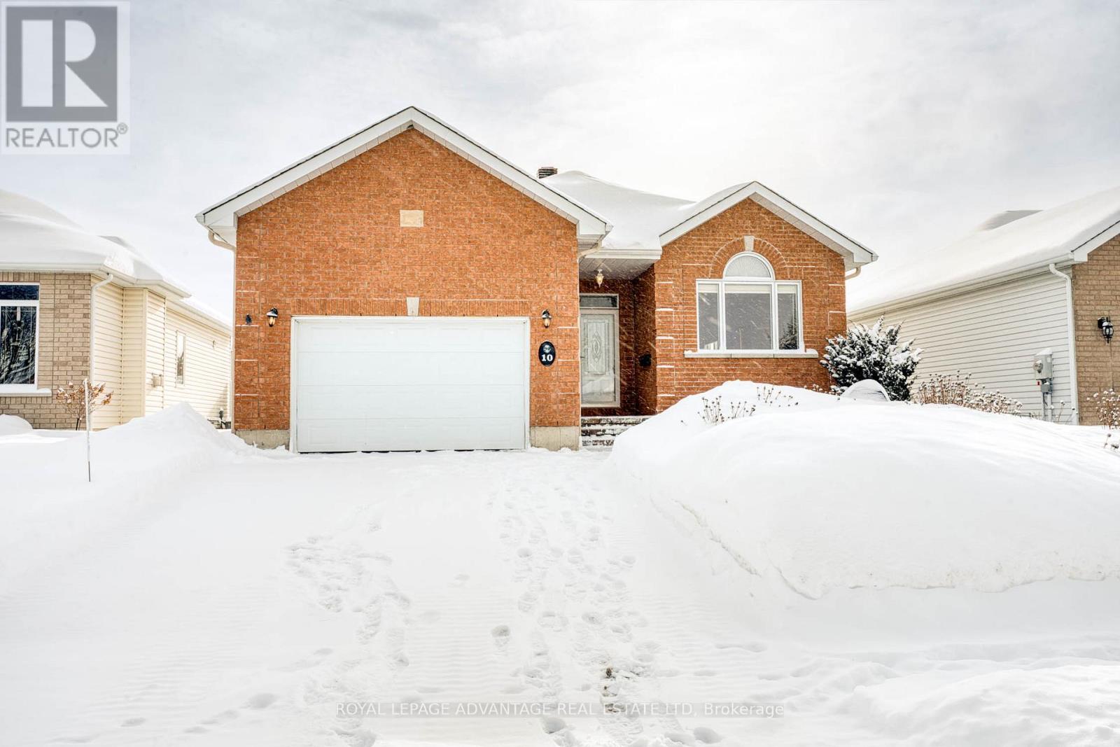 10 Antonio Way, For Sale in Perth - eXp Realty