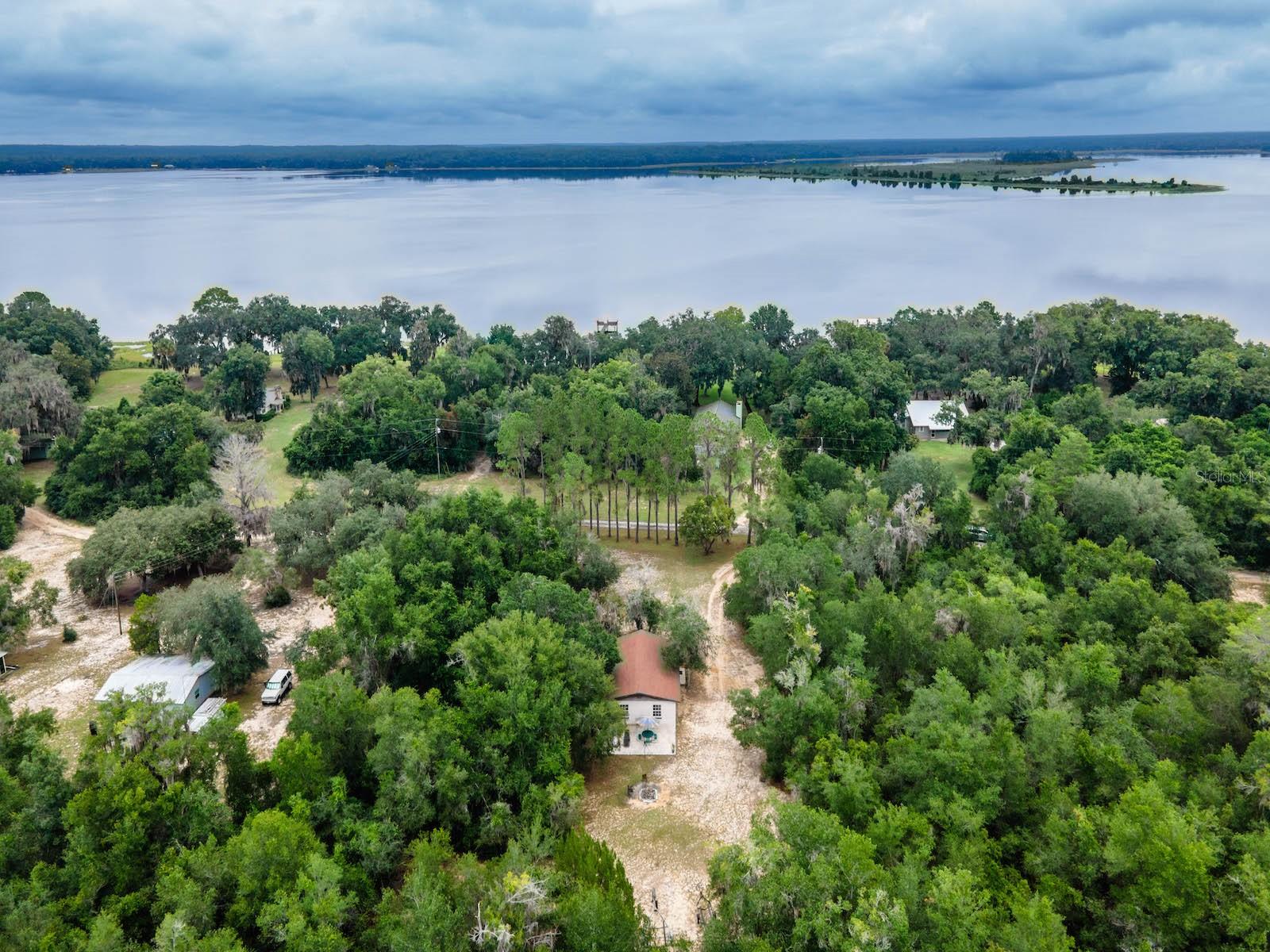 13668 Ne 226 Th Avenue Rd, For Sale in Fort Mc Coy - Zoocasa