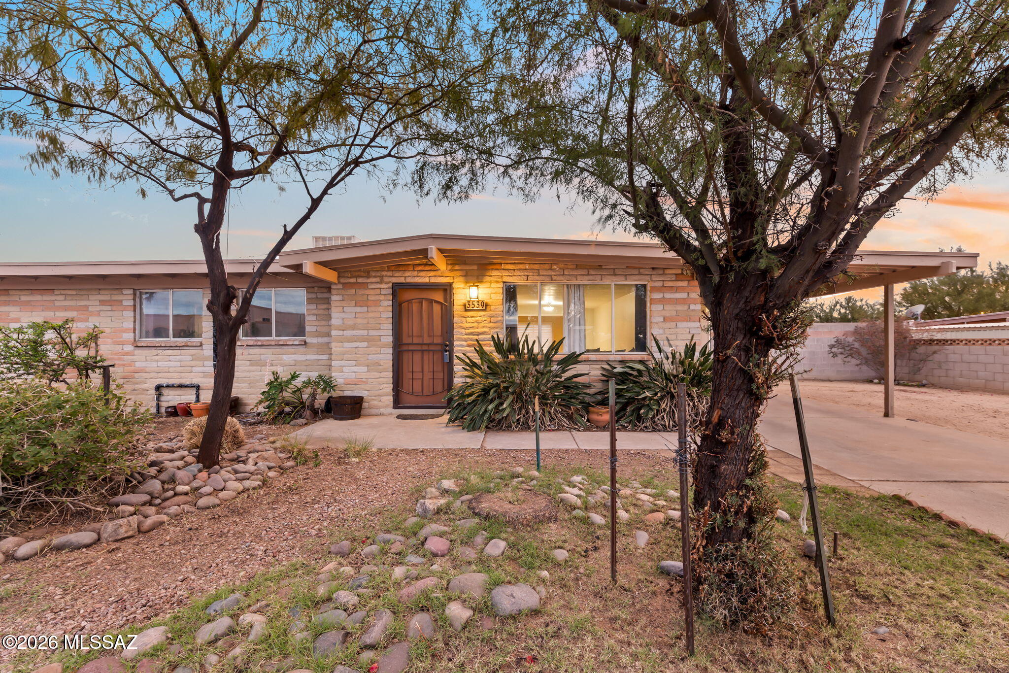3539 W Wesleyan Dr, For Sale in Tucson - eXp Realty