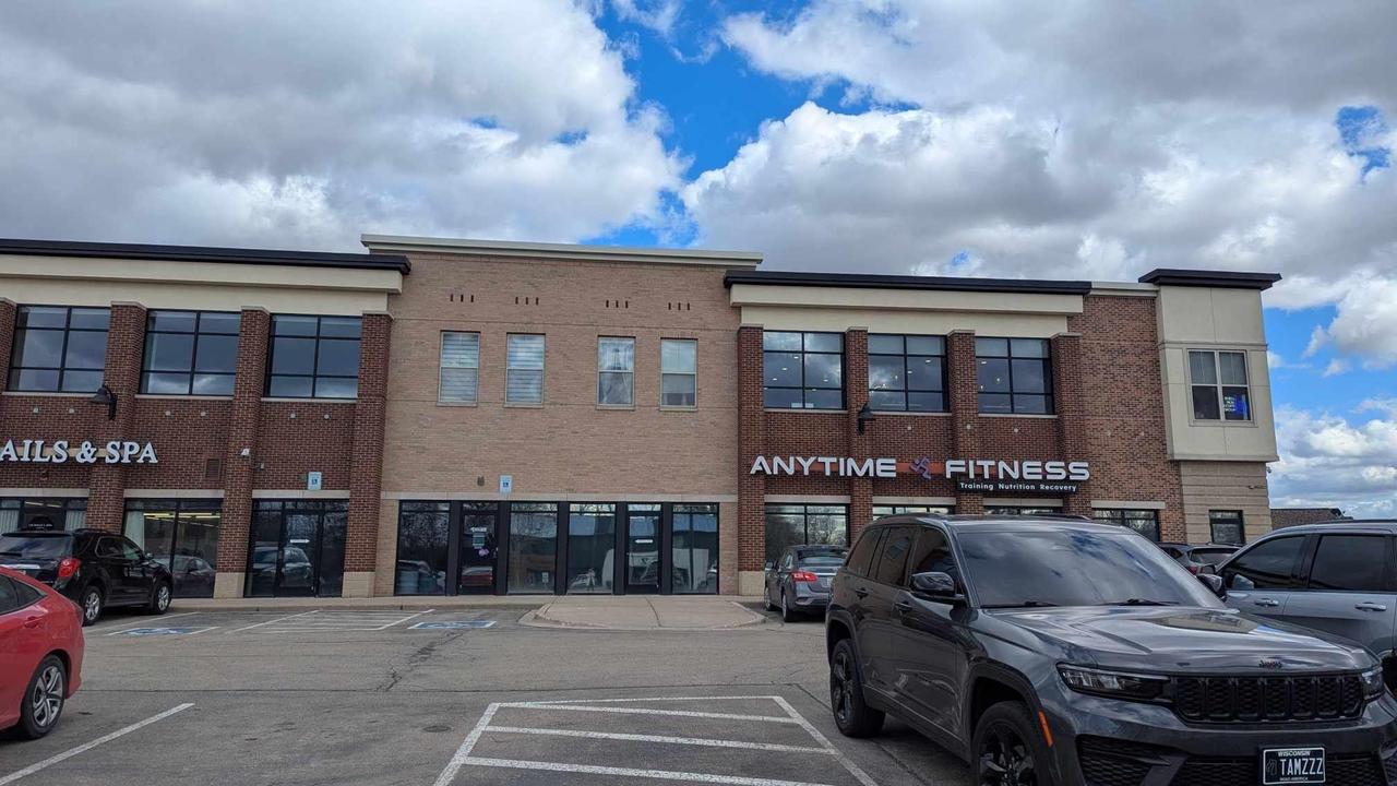 203 - 6000 Monona Drive, For Sale in MONONA - Zoocasa