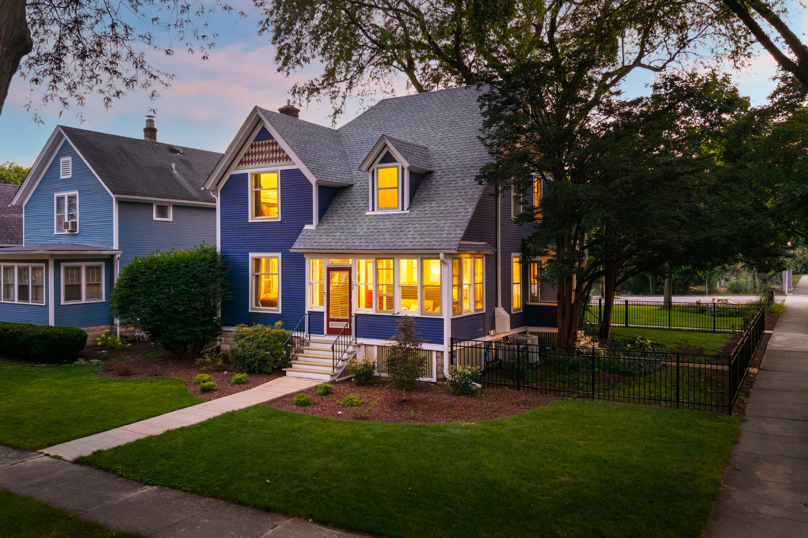 105 S Wright St, For Sale in Naperville - eXp Realty