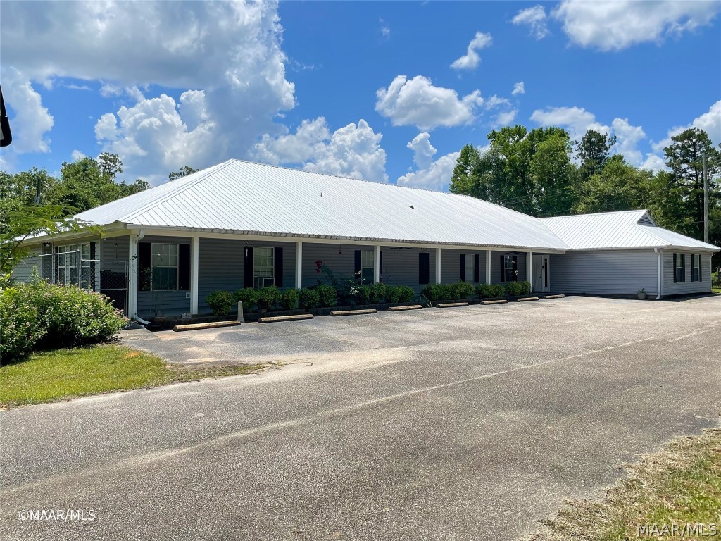 935 W 3Rd St S, Other in Thomasville - eXp Realty