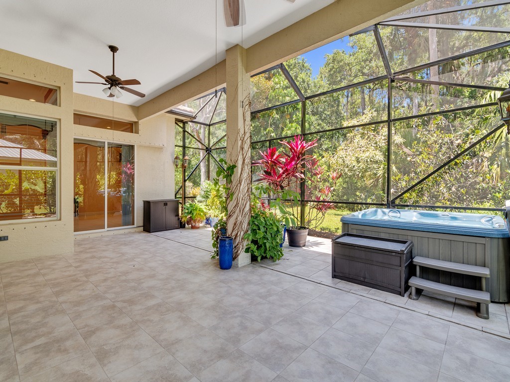 1110 Buckhead Dr Sw, For Sale in Vero Beach - eXp Realty
