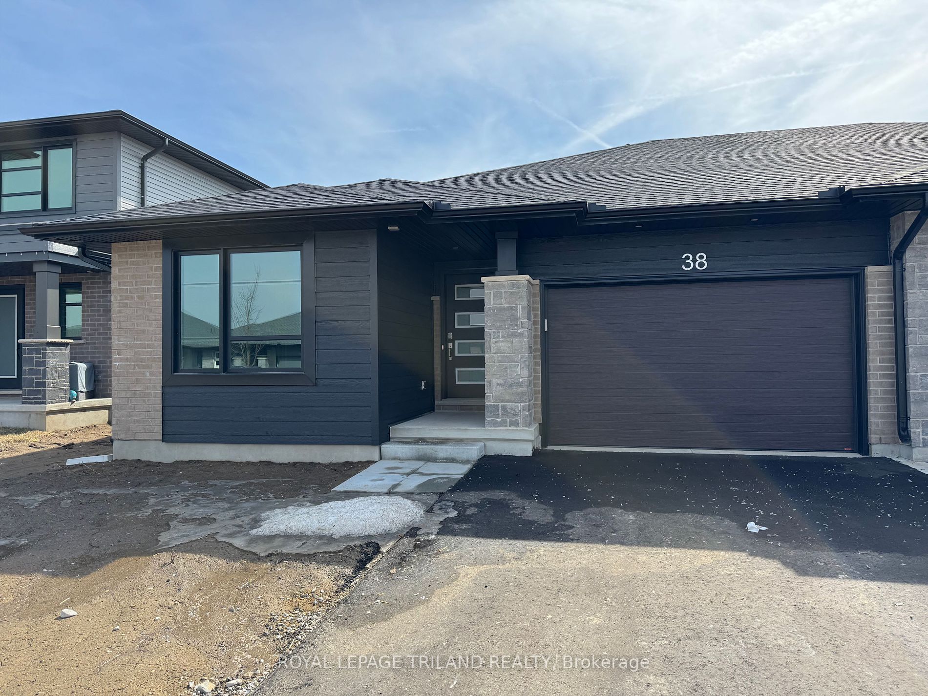 38 Silverleaf Path, For Sale in St Thomas - eXp Realty