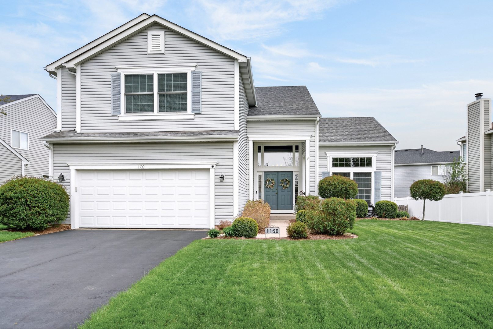 1160 Heavens Gate, For Sale in Lake In The Hills - eXp Realty
