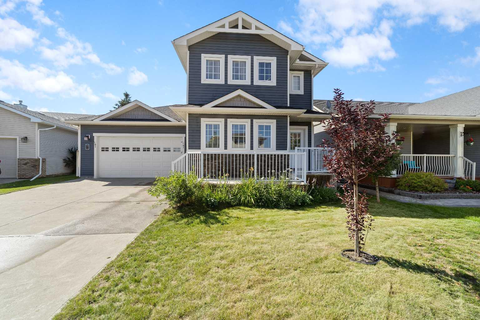 754 Stonehaven Dr, For Sale in Carstairs - eXp Realty