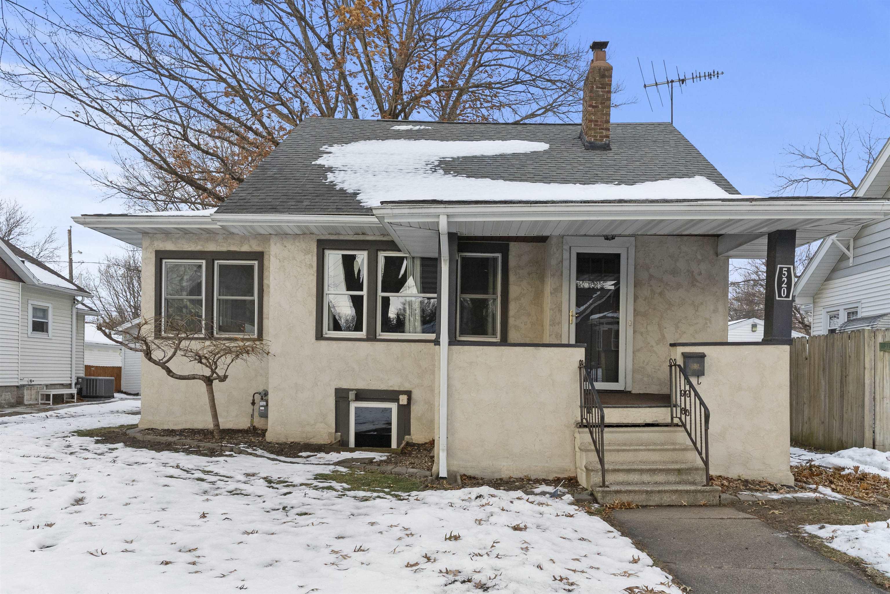 520 Kingsley Ave, For Sale in Waterloo - eXp Realty
