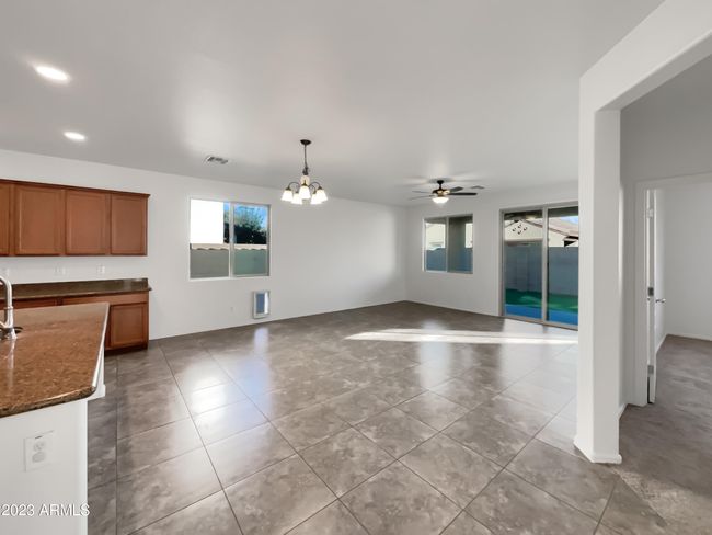 21258 E Pecan Lane, Sold in Queen Creek - Zoocasa