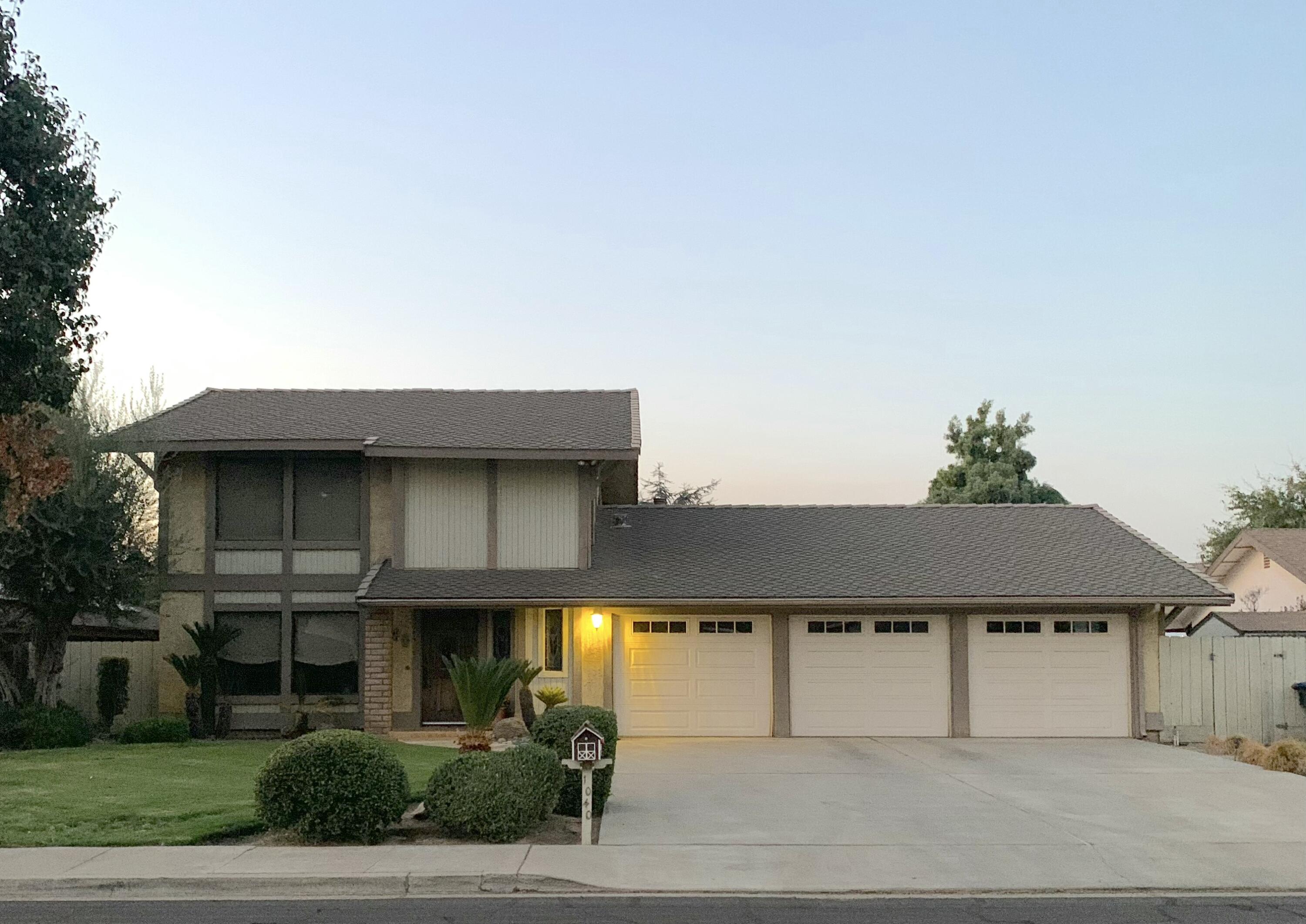 1040 W Monte Vista Ave, For Sale in Visalia - eXp Realty