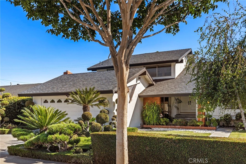 7802 Colgate Ave, For Sale in Westminster - eXp Realty