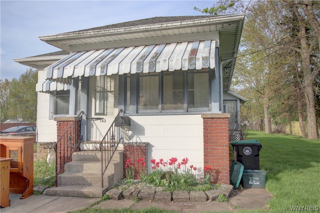 143 Franklin St, For Sale in Tonawanda - eXp Realty