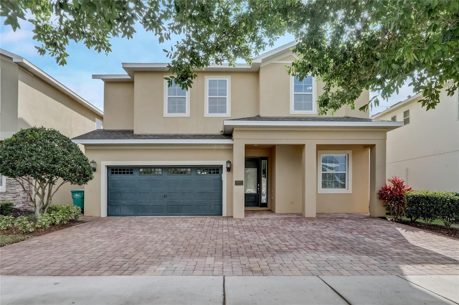 221 Lasso Drive, For Sale in Kissimmee - Zoocasa
