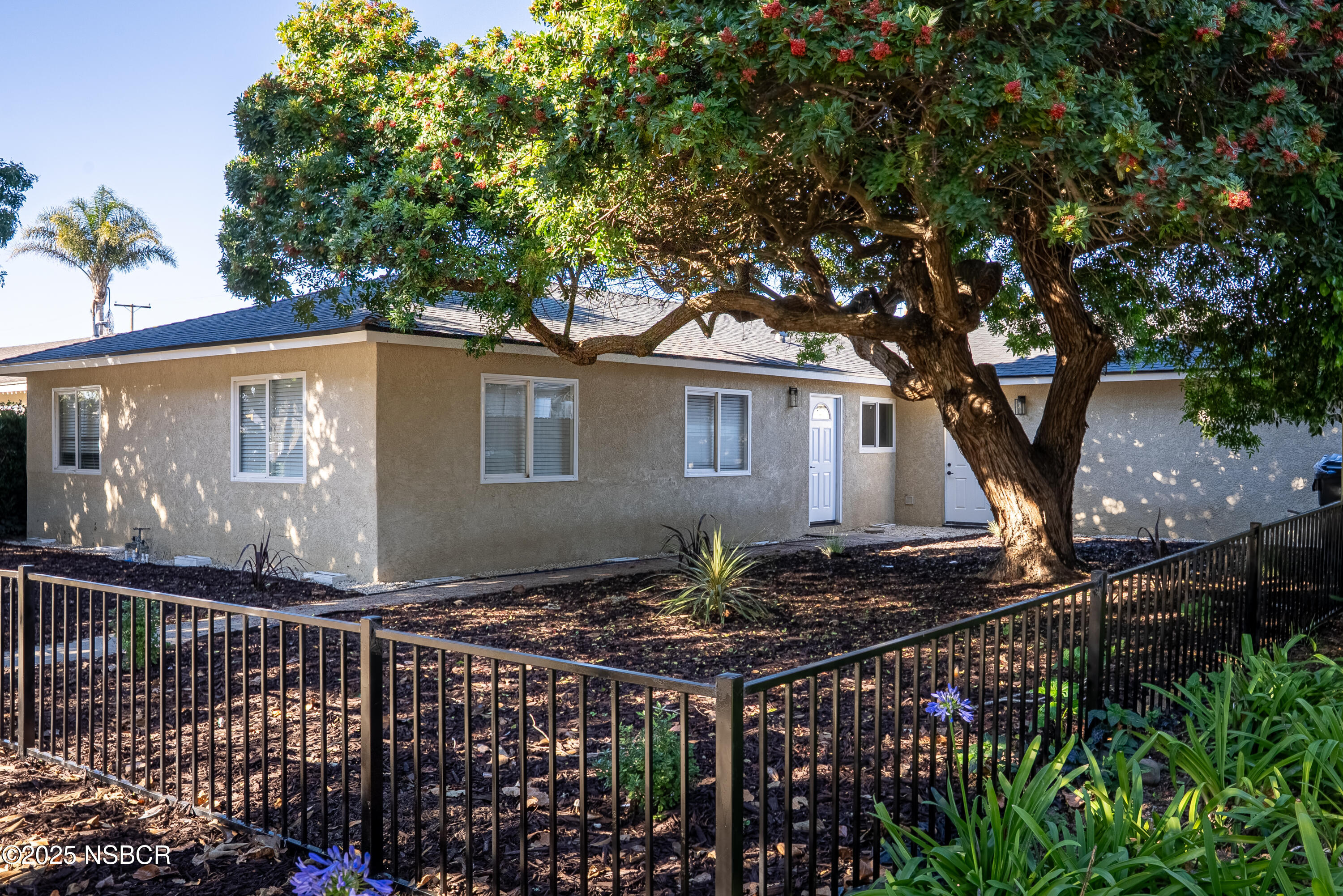 1001 E Oak Ave, For Sale in Lompoc - eXp Realty