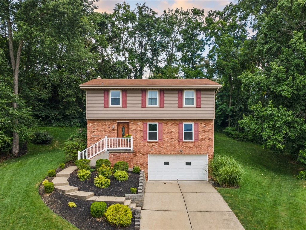 1105 Rial Dr, For Sale in Bethel Park - eXp Realty