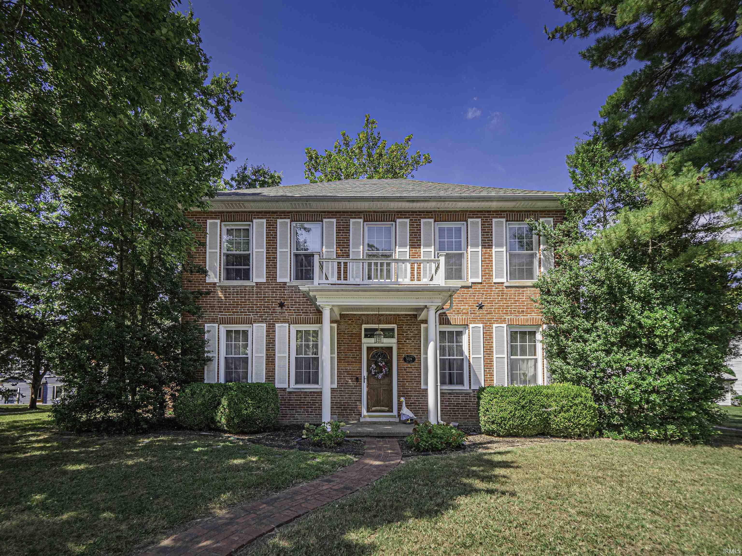 5724 Stringtown Rd, For Sale in Evansville - eXp Realty