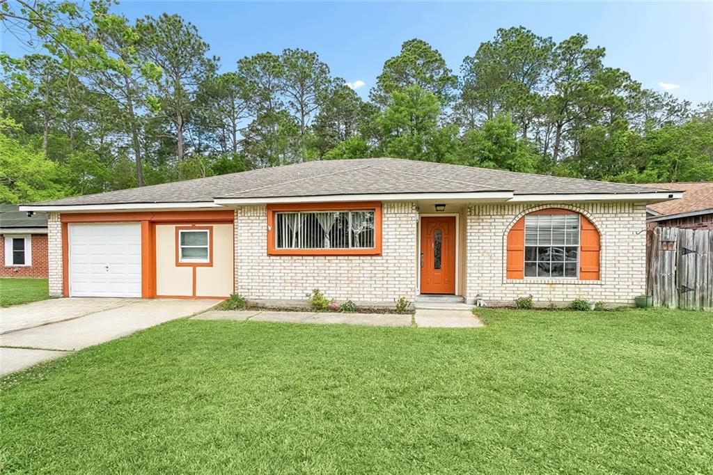 202 N Queens Dr, For Sale in Slidell - eXp Realty