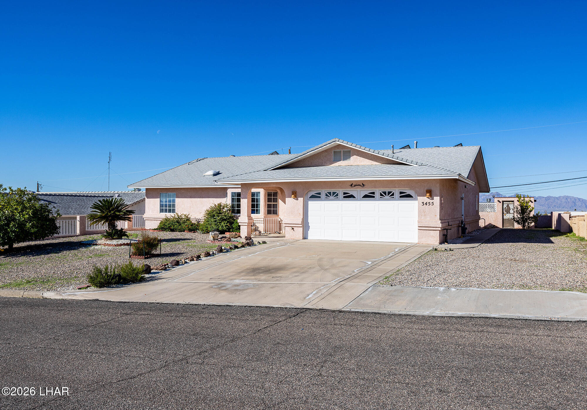 3455 Saddleback Dr, For Sale in Lake Havasu City - eXp Realty