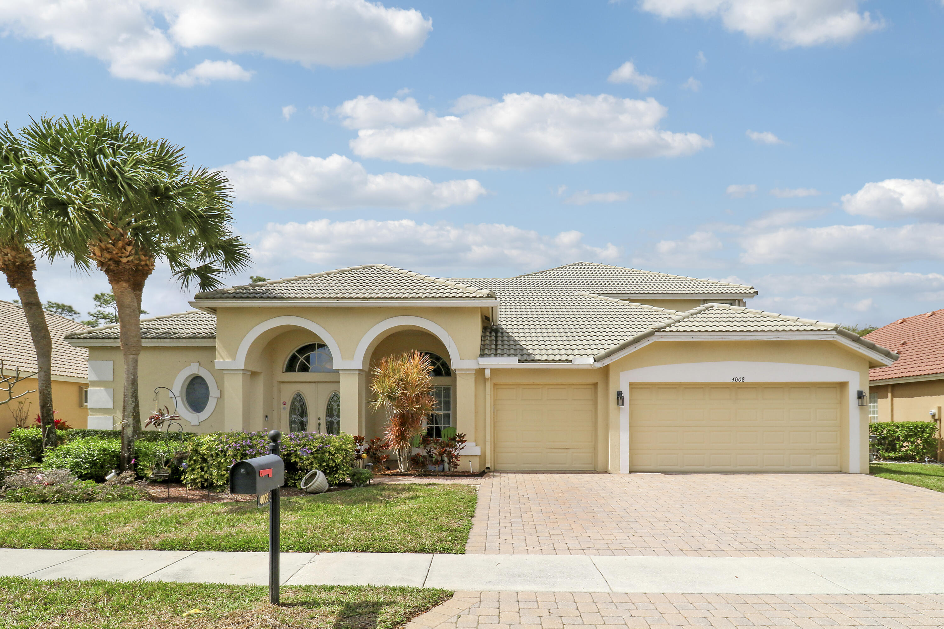4008 W Hamilton Ky, For Sale in West Palm Beach - eXp Realty