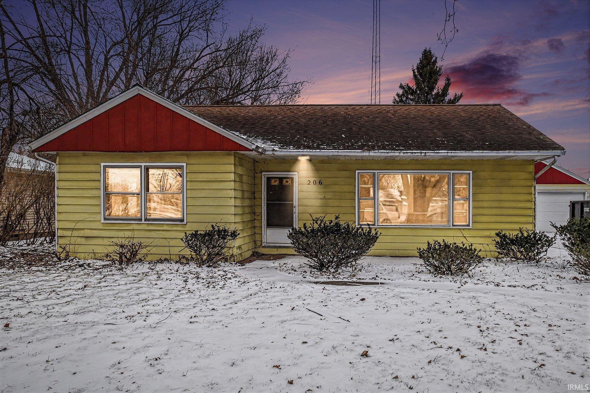 206 E Maple Grove St, For Sale in Syracuse - eXp Realty