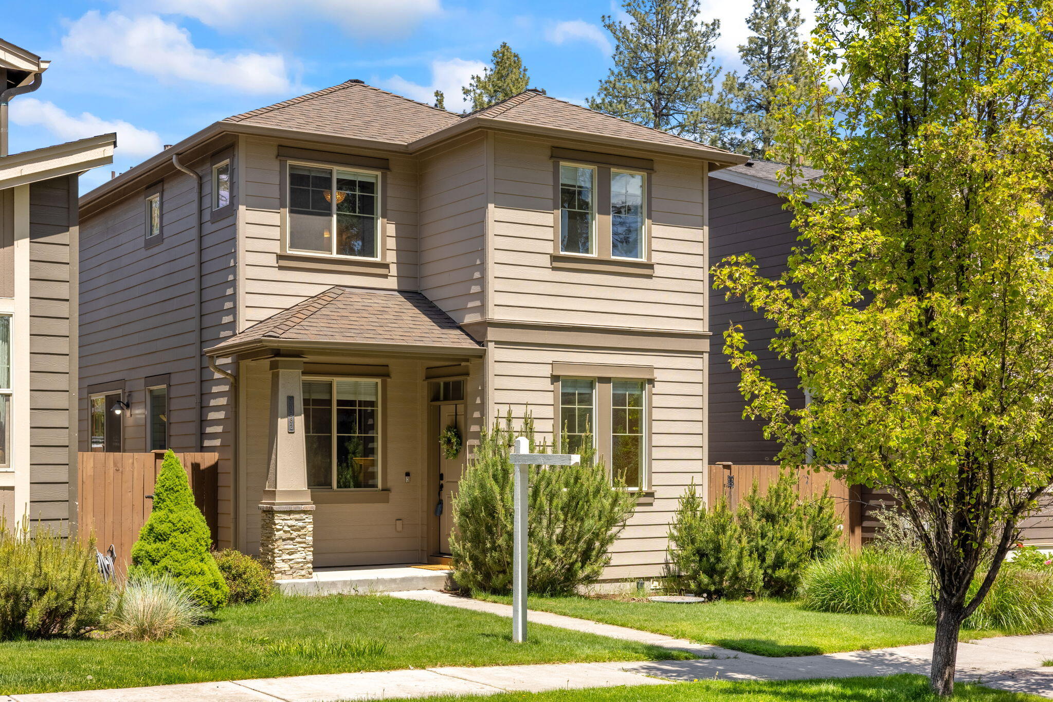 20282 Narnia Place, For Sale in Bend - Zoocasa