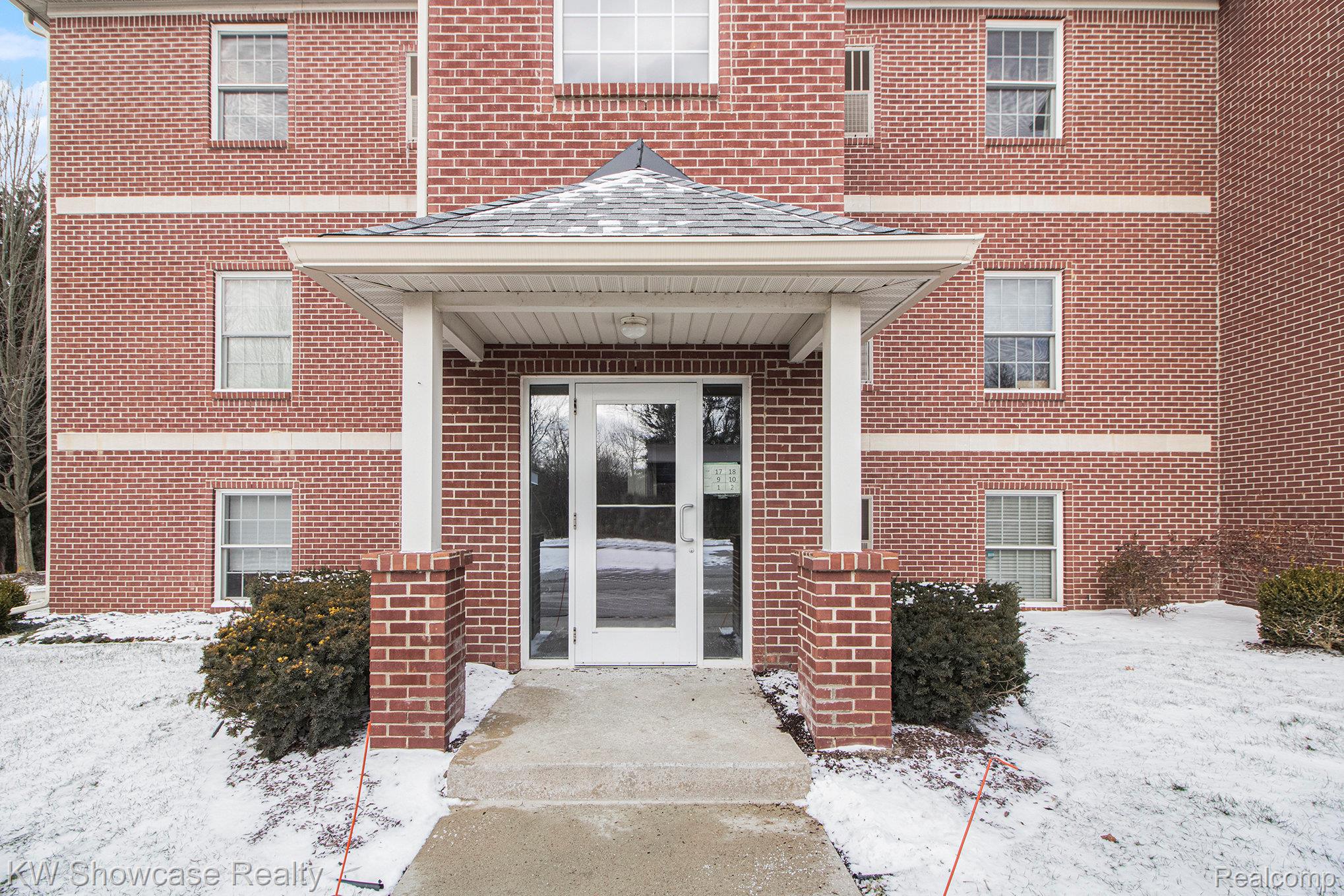 UNIT-17 - 6600 Trillium Village Ln, For Sale in Clarkston - eXp Realty