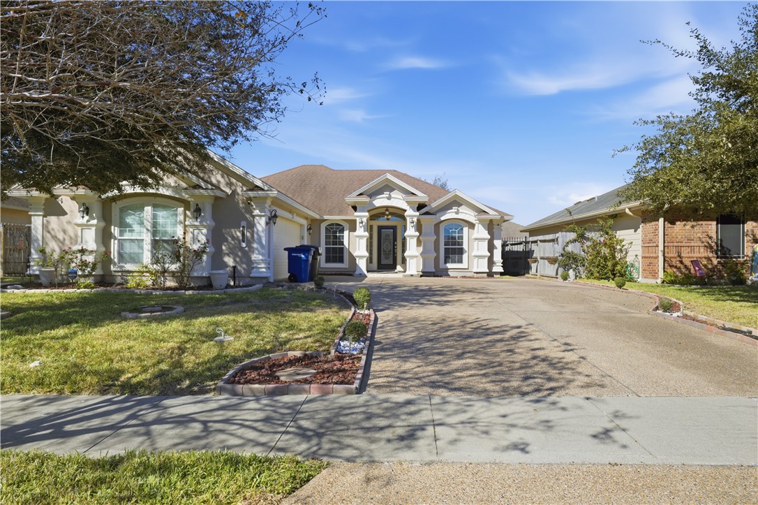 6899 Wind Chime Dr, For Sale in Corpus Christi - eXp Realty