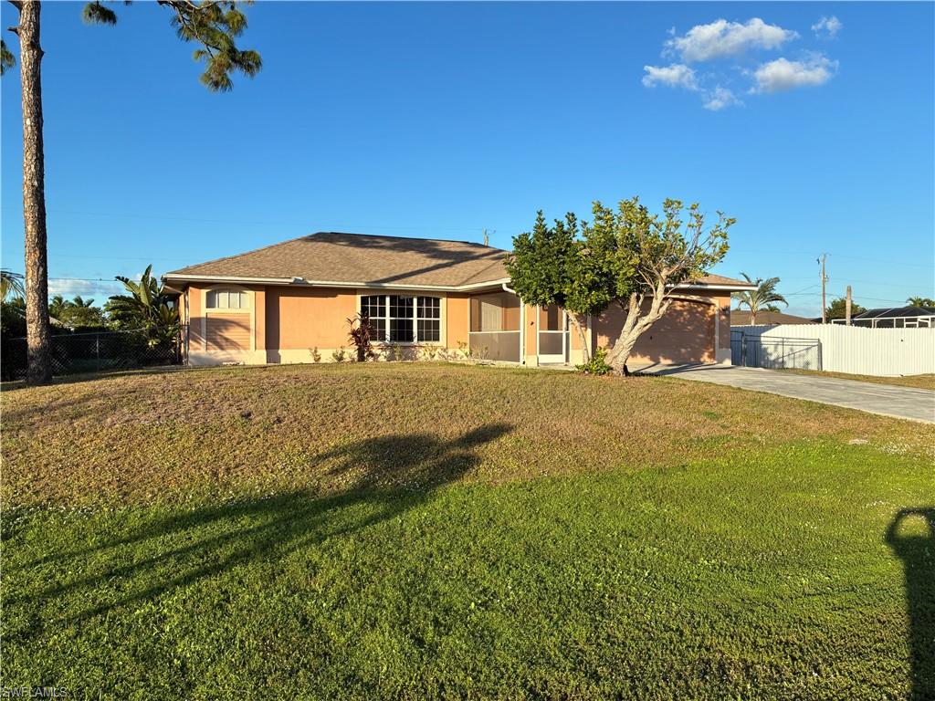 1307 Sw 36 Th Ter, Pending in Cape Coral - eXp Realty