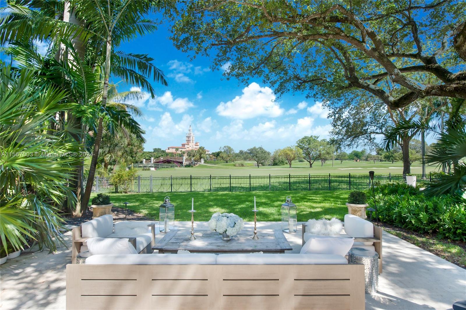 3613 Alhambra Ct, Leased in Coral Gables - Zoocasa