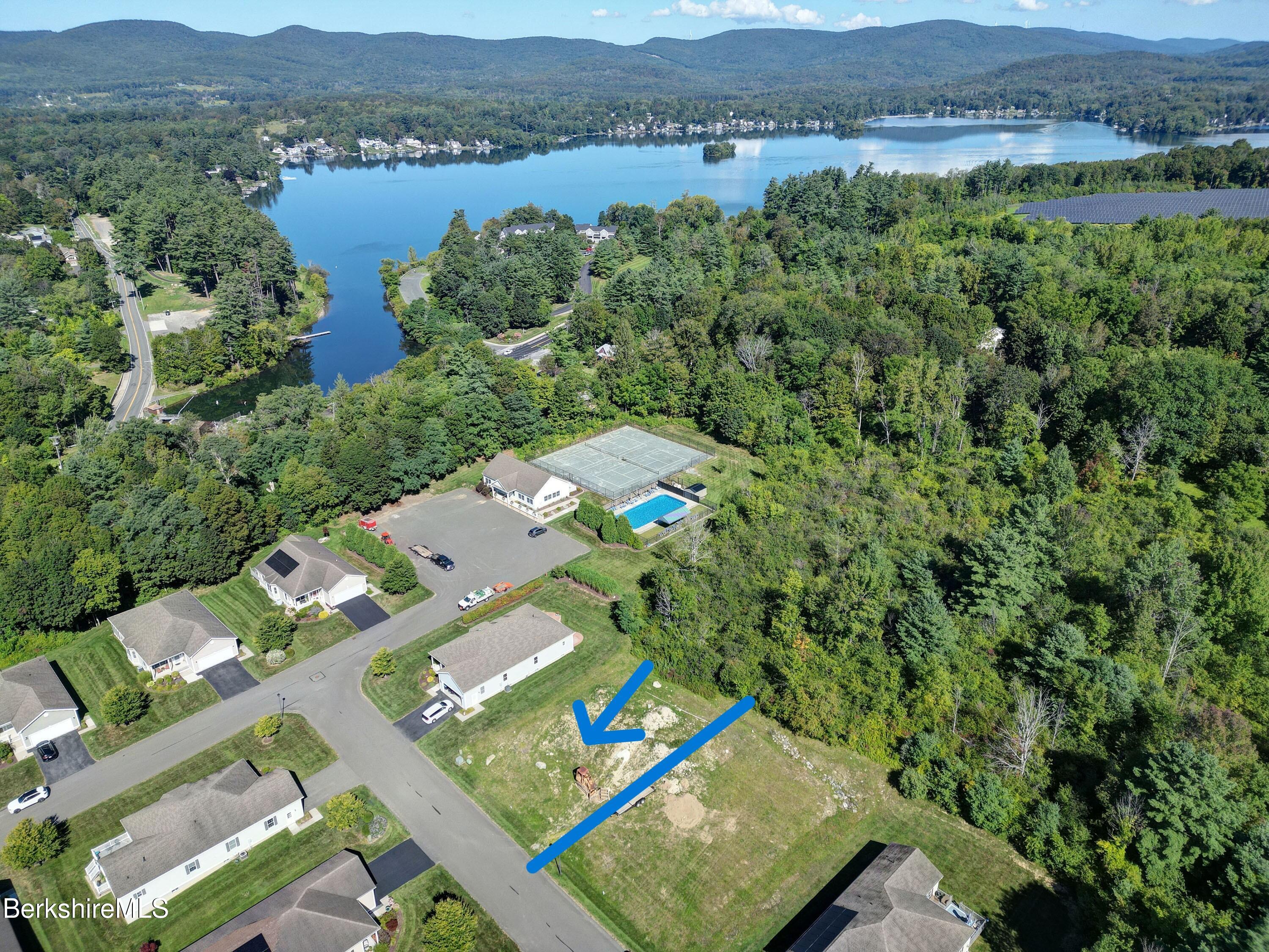 5 Aspen Way, For Sale in Pittsfield - eXp Realty