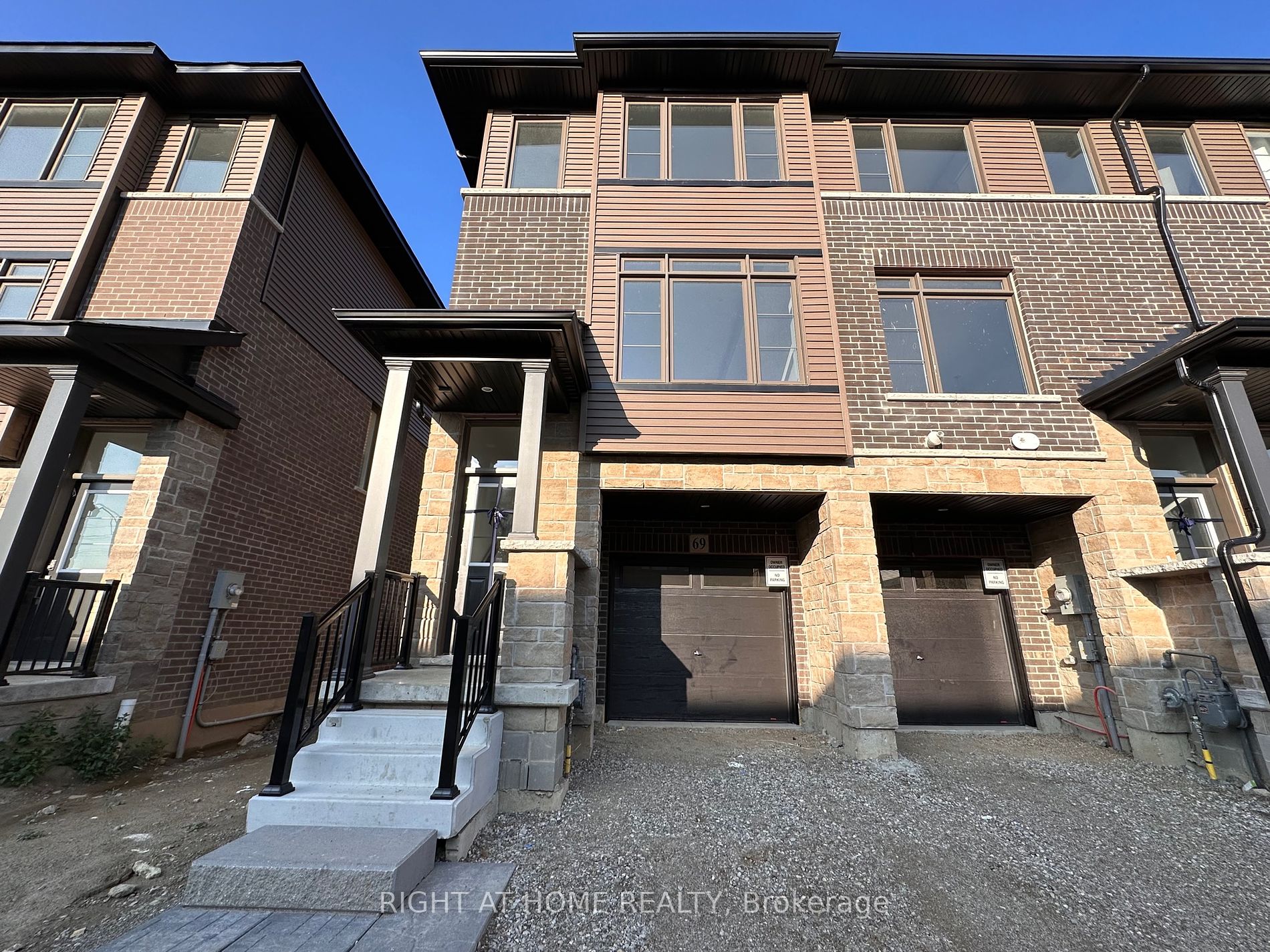 69 - 120 Court Dr, Leased in Paris - eXp Realty