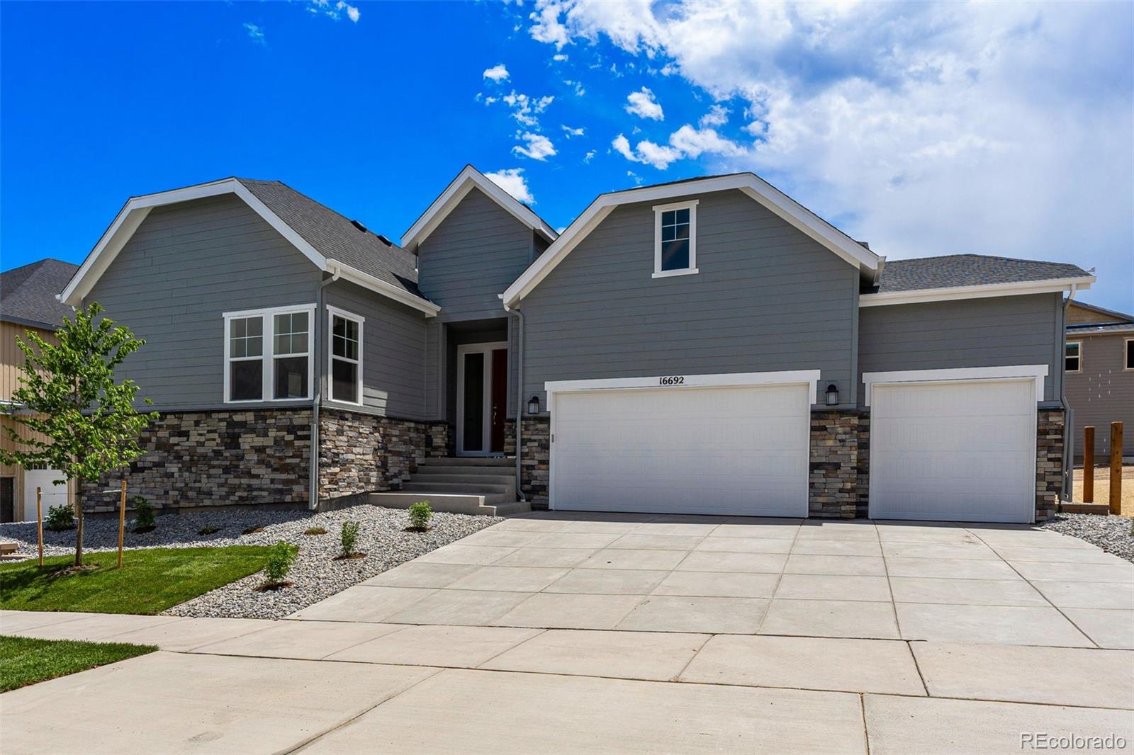 16692 Dry Camp Drive, Sold in Parker - Zoocasa