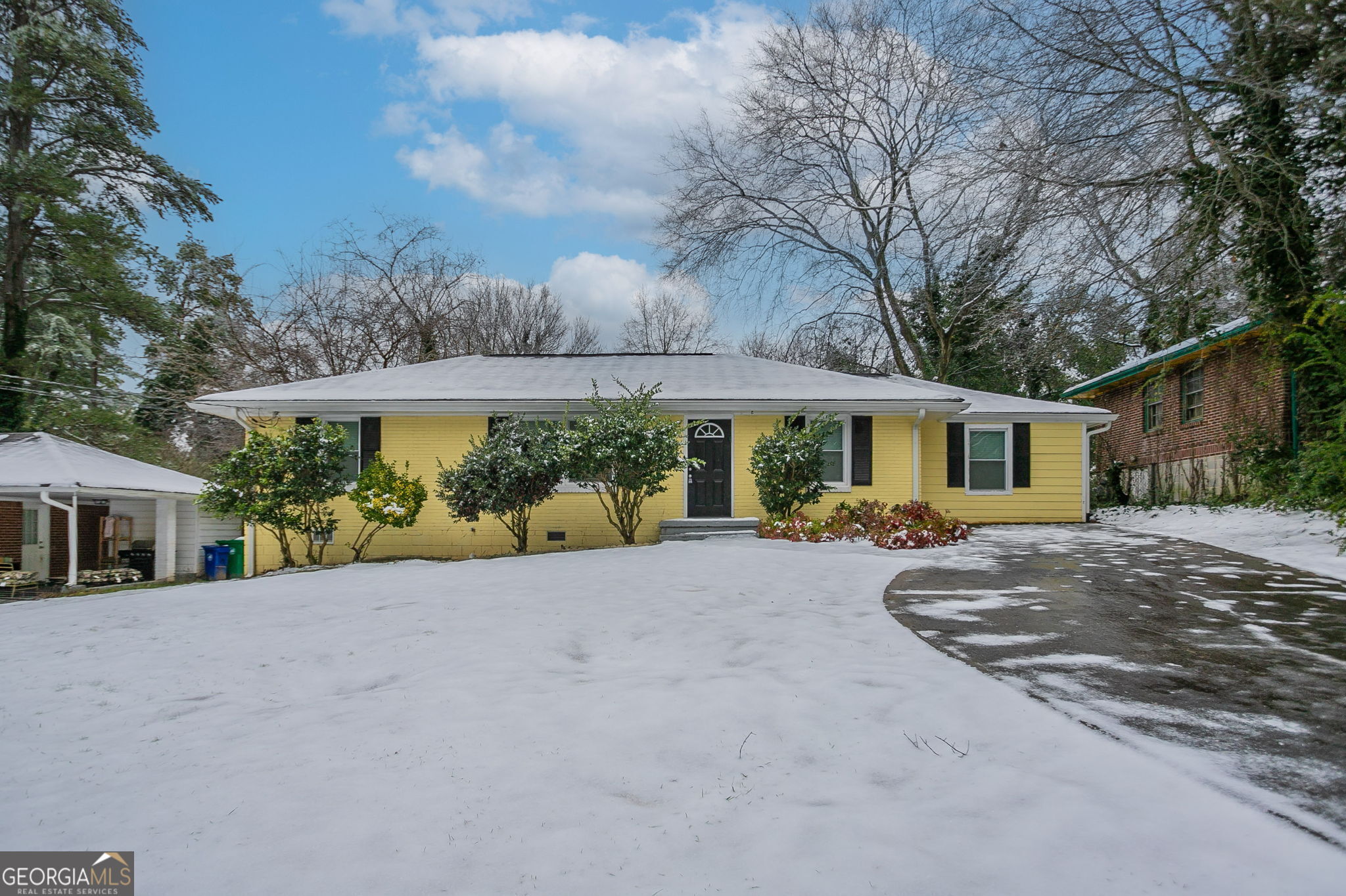 3211 Sandusky Drive, For Sale in Decatur - Zoocasa