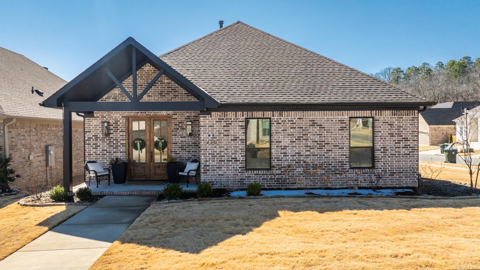 225 Copper Way, For Sale in Little Rock - Zoocasa