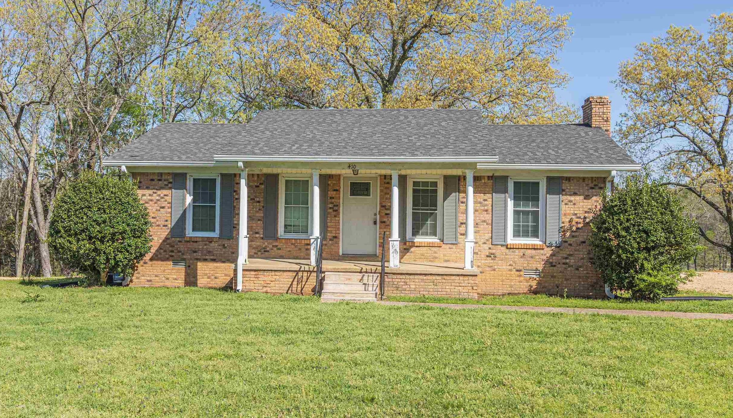 410 Old Stage Rd, For Sale in Adamsville - eXp Realty