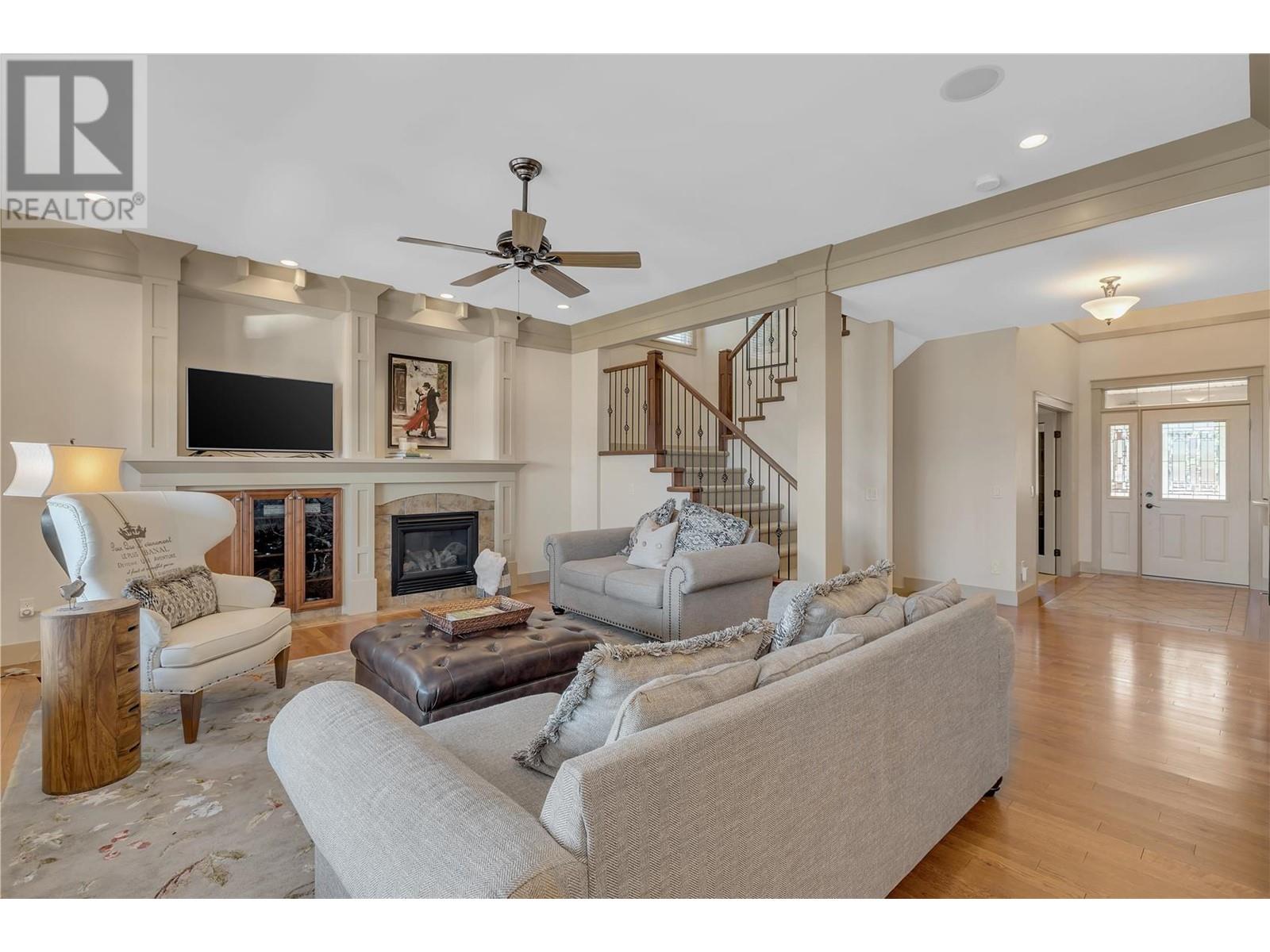 5452 S Perimeter Way, For Sale in Kelowna - eXp Realty