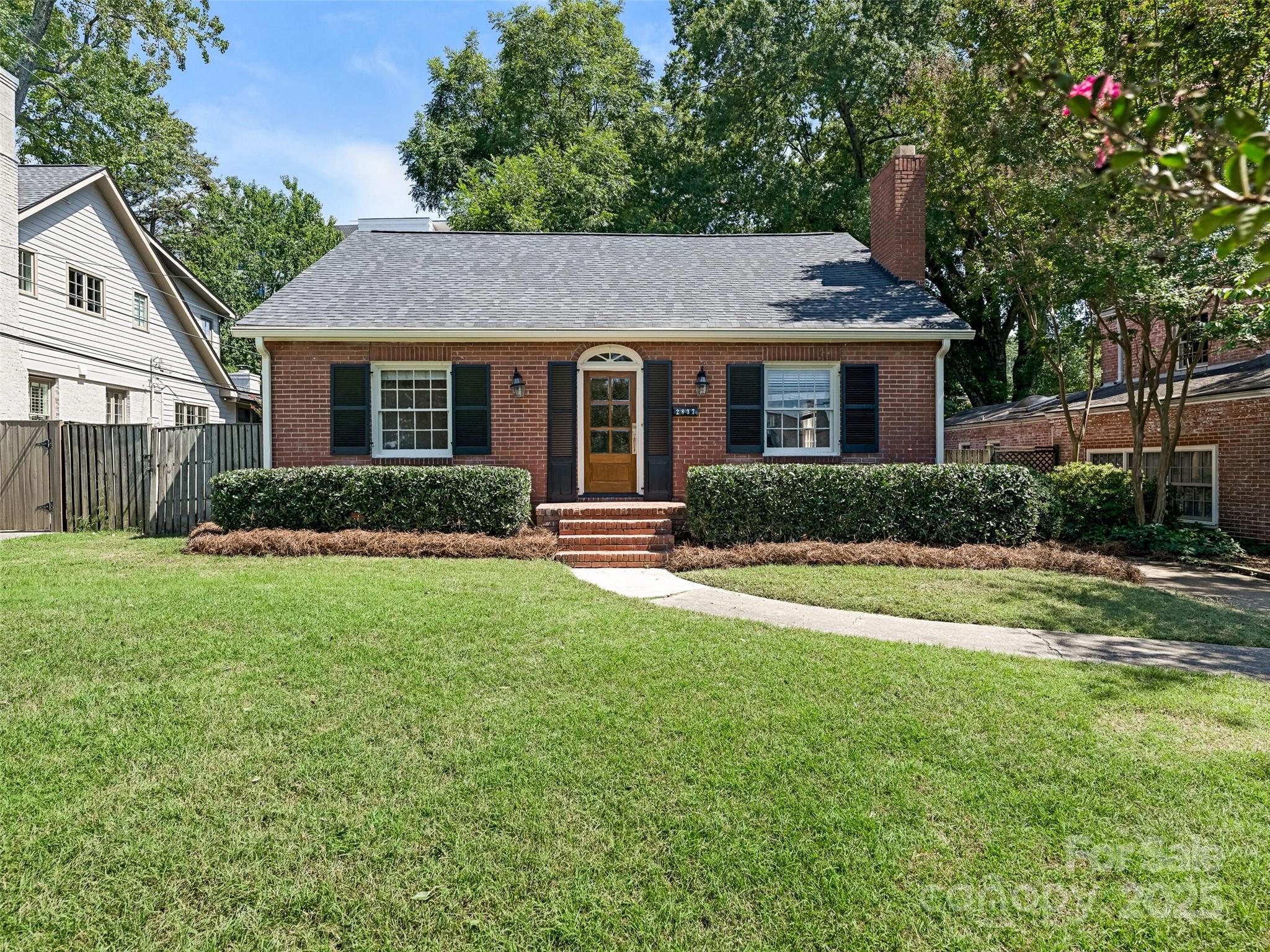 2837 Hillsdale Ave, For Sale in Charlotte - eXp Realty