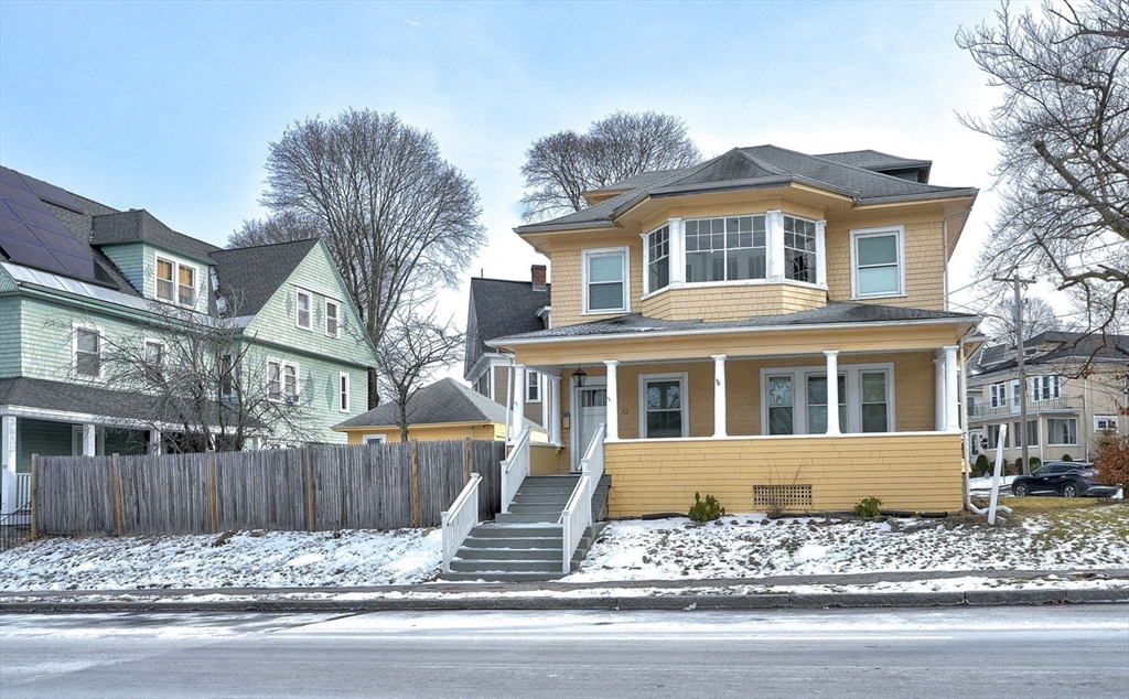 82 Blue Hill Ave, For Sale in Milton - eXp Realty