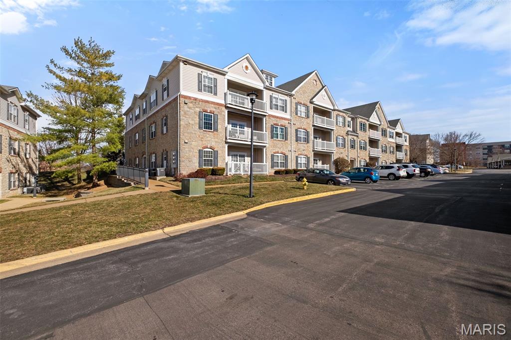 APT-307 - 1 Monarch Trace Ct, For Sale in Chesterfield - eXp Realty