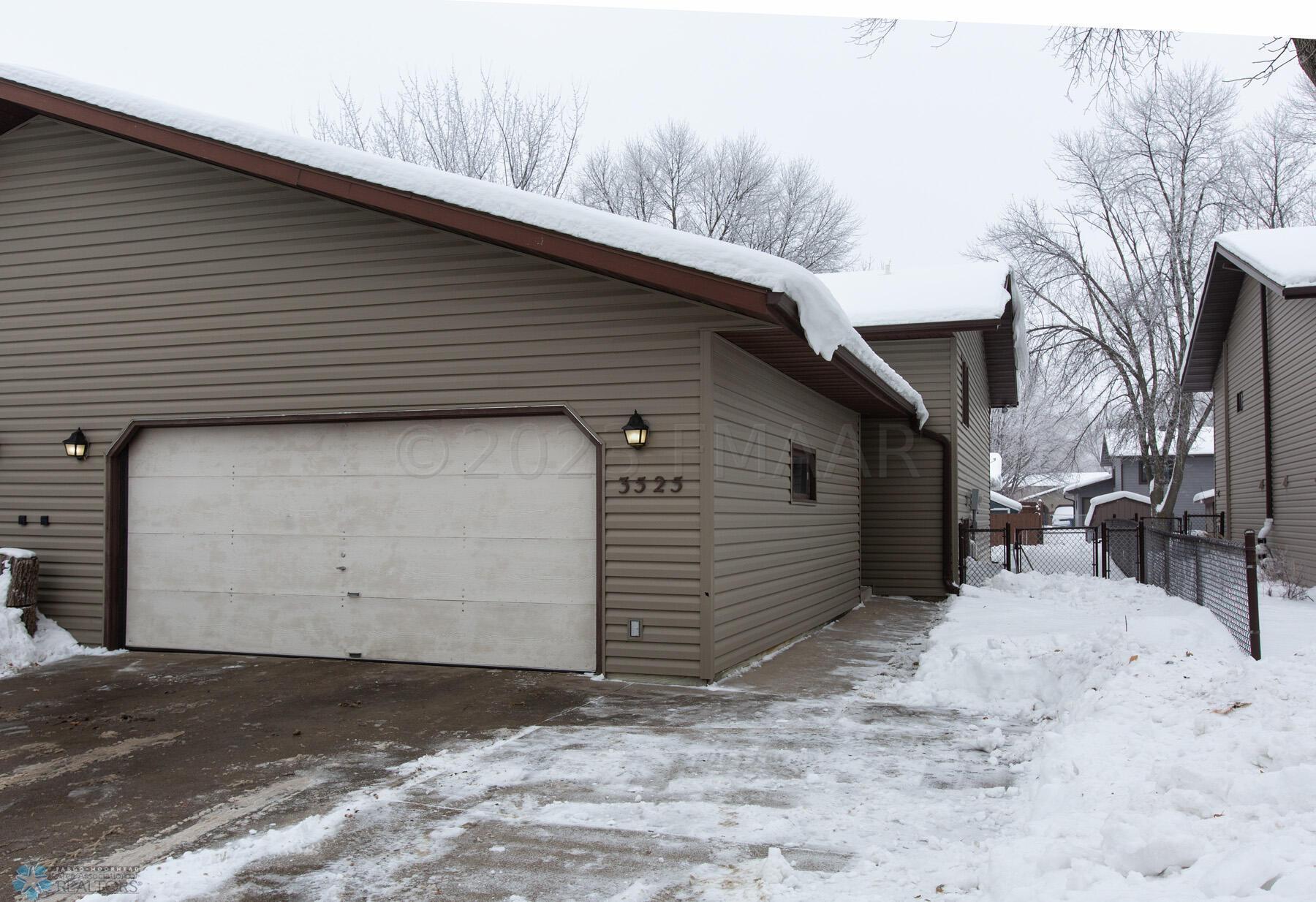 3525 2 Nd St N, Sold in Fargo - Zoocasa
