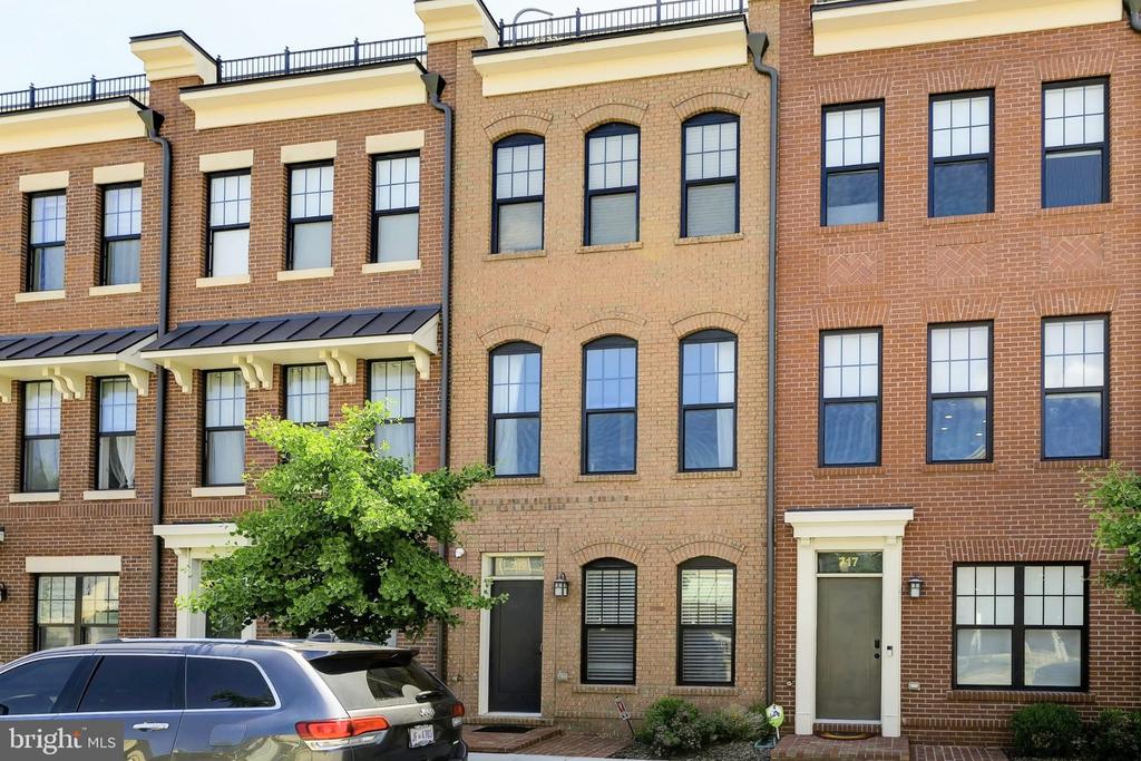 719 Parkside Pl Ne, For Rent in Washington - eXp Realty