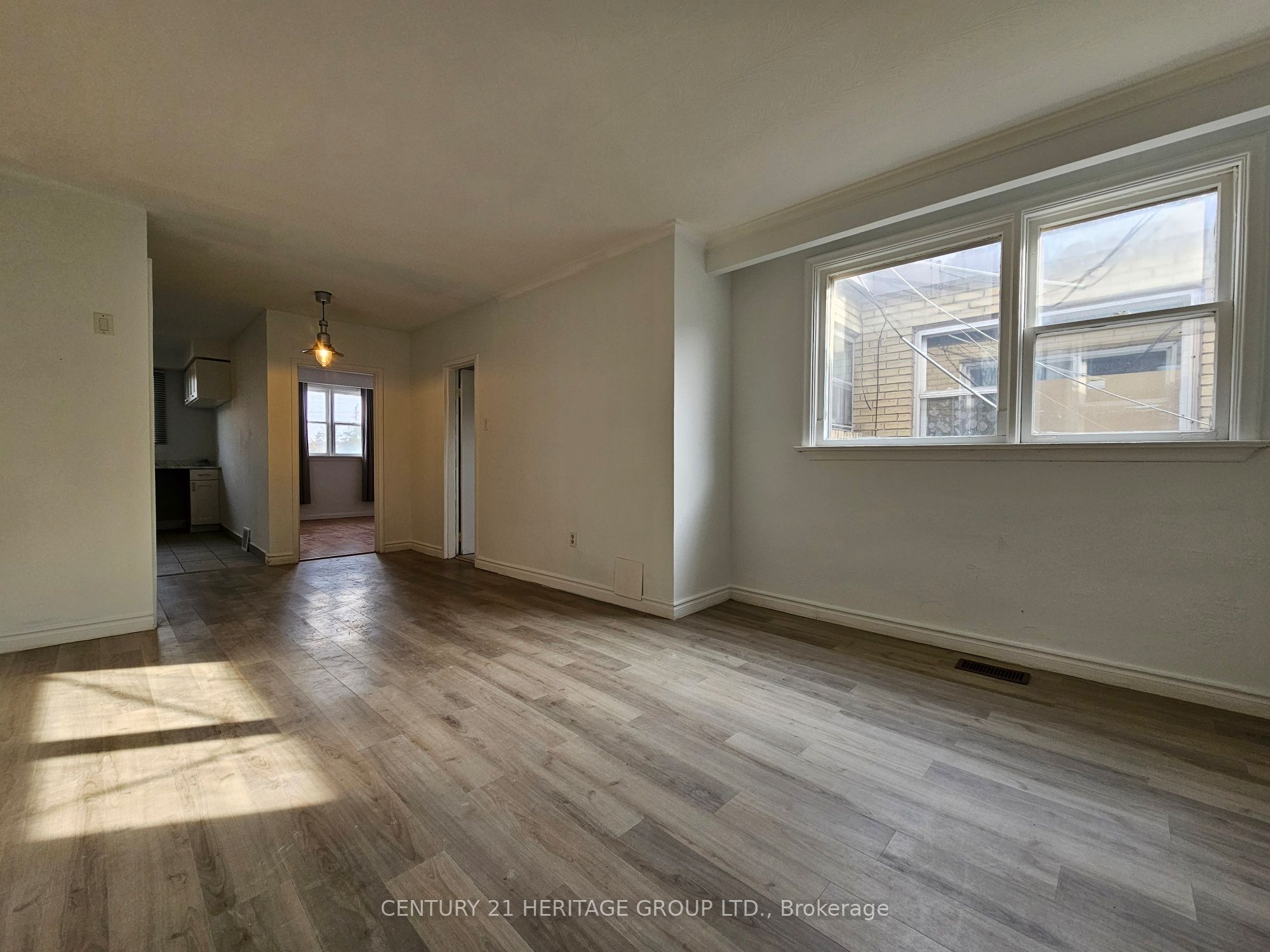 2 - 734 Wilson Ave, For Rent in North York - Zoocasa