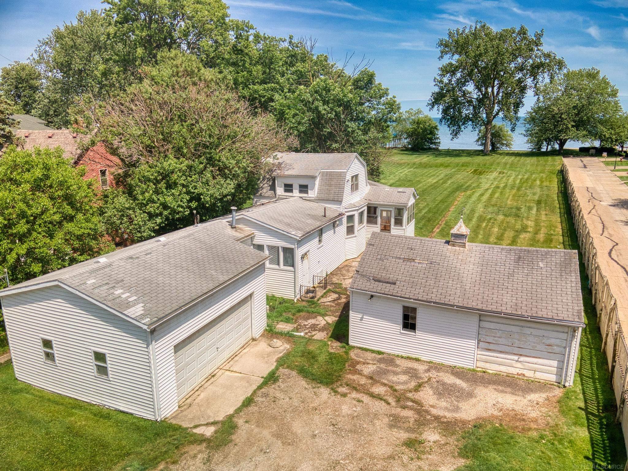 26800 Koerber St, For Sale in Saint Clair Shores - eXp Realty